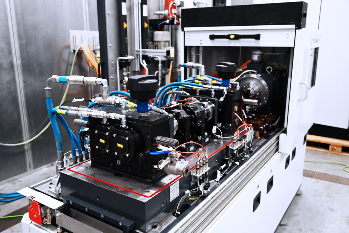 Strama MPS: Highspeed-FZG-gear tension rig - Strama Group